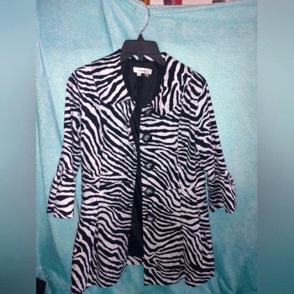 Appraisal | Jackets & Coats | Zebra Design Spring Jacket | Poshmark